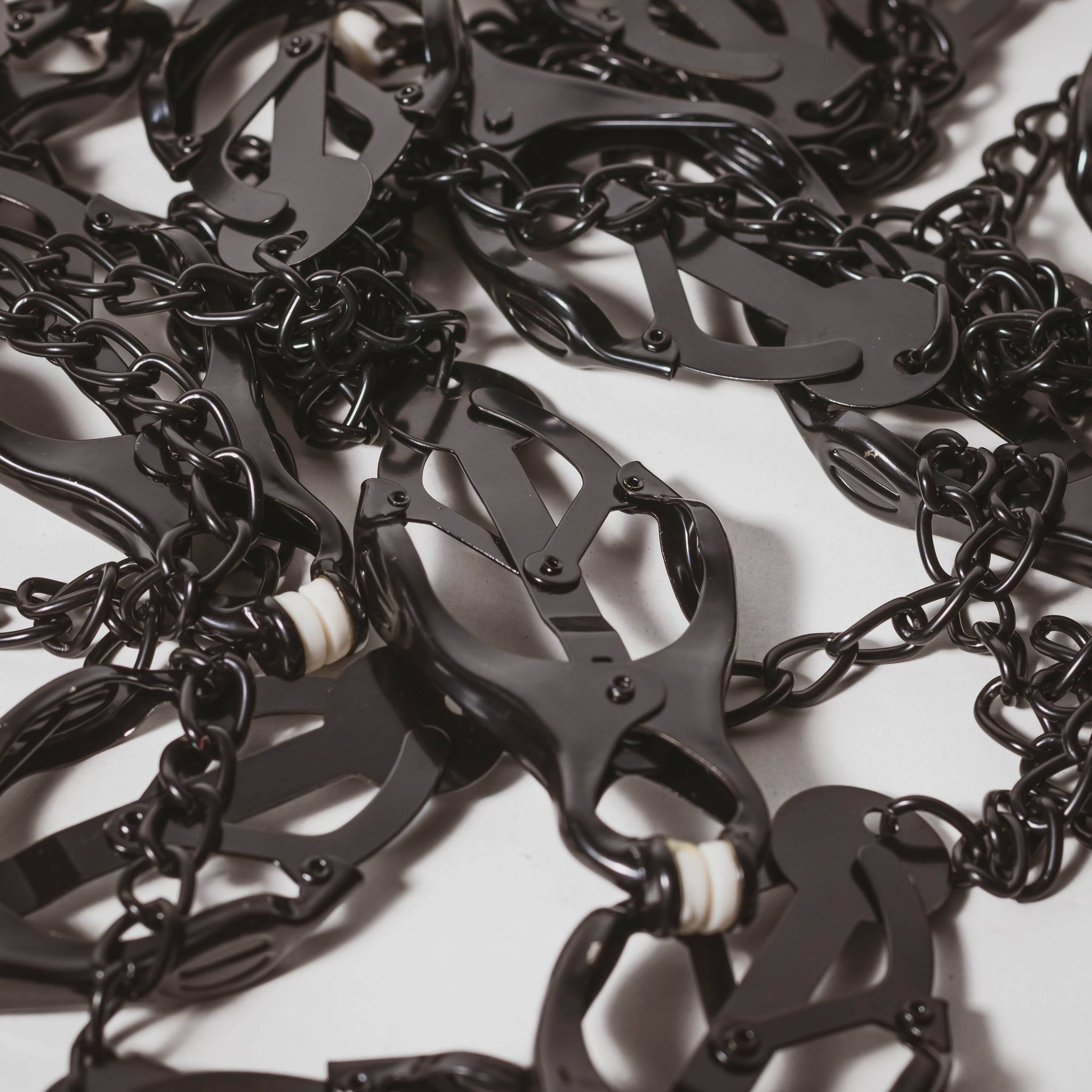 Clover Clamps – Anatomie Rope Shop